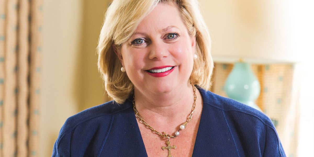 Twinkle Andress Cavanaugh raises over $200k in final fundraising period ...